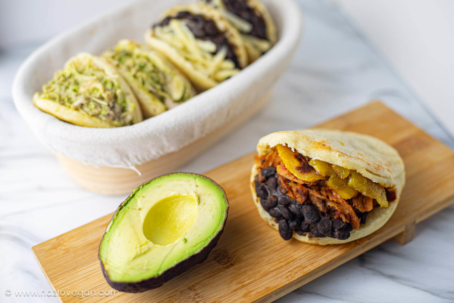 Arepas veganas: 3 rellenos venezolanos | Hazlo Vegan