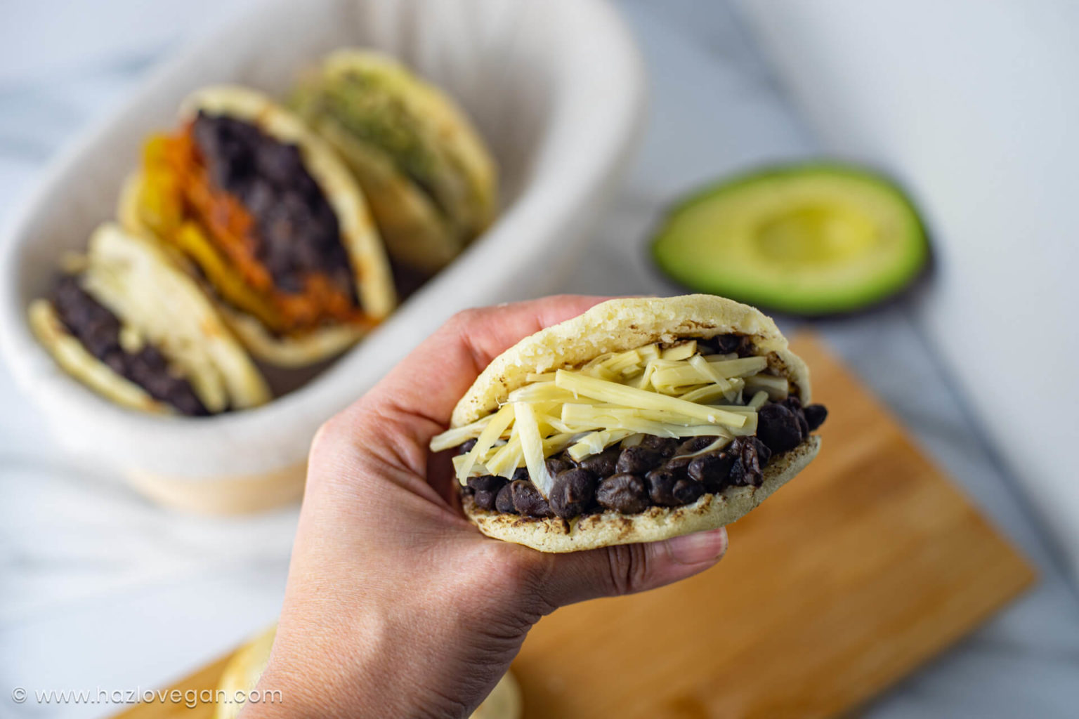 Arepas veganas: 3 rellenos venezolanos | Hazlo Vegan