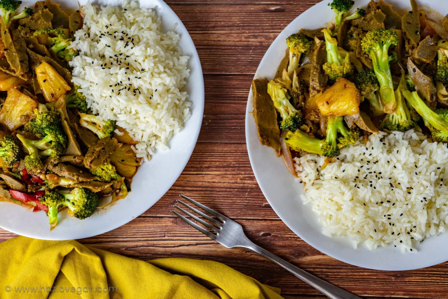 Salteado agridulce vegano con filete de seitán, brócoli y piña | Hazlo ...